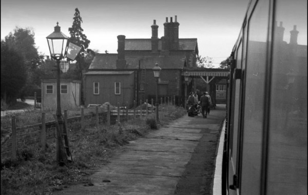 Hartfield-station-platform-from-train – Hartfield History Group